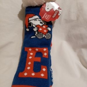 Peanuts | Accessories | Peanuts Snoopy Christmas Slipper Socks | Poshmark